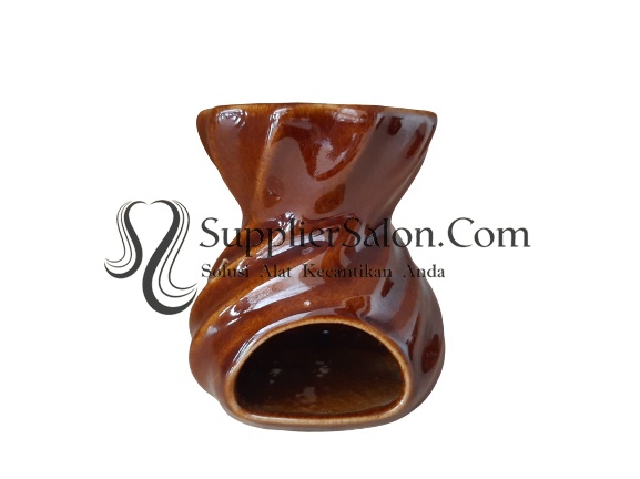 Kursi Ratus Kayu | Supplier Alat Salon Kecantikan